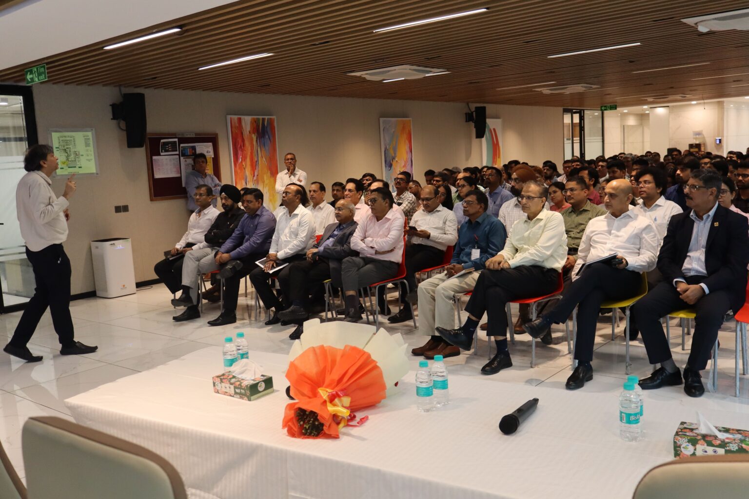 Director, IIT, Delhi’s immersive Knowledge Sharing Session on India’s ...